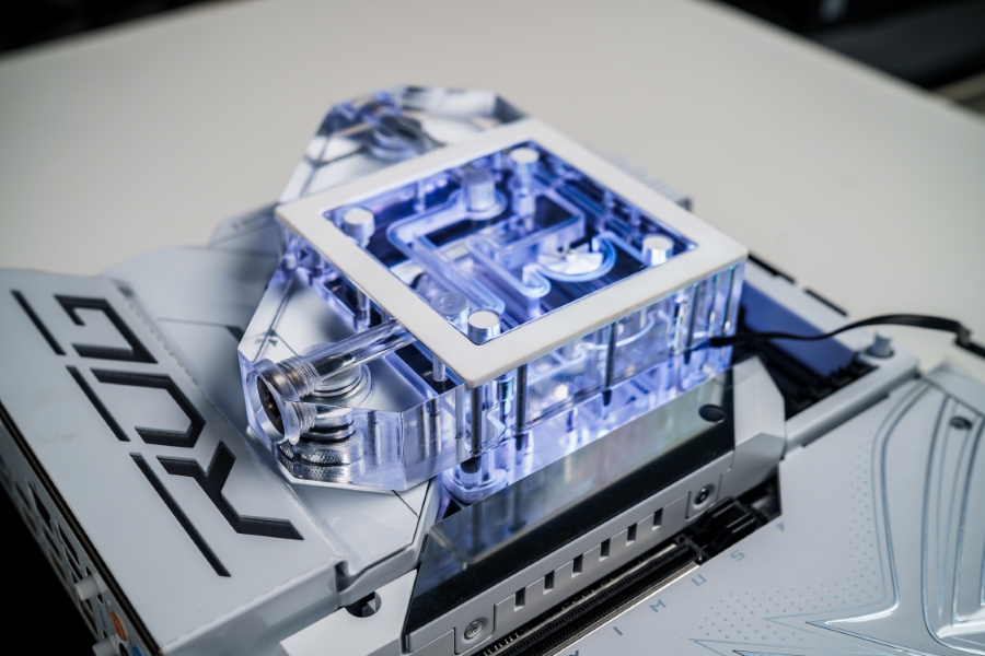 ROG Maximus Z790 Formula + BADASS CPU STEALTH TUBING BLOCK ...